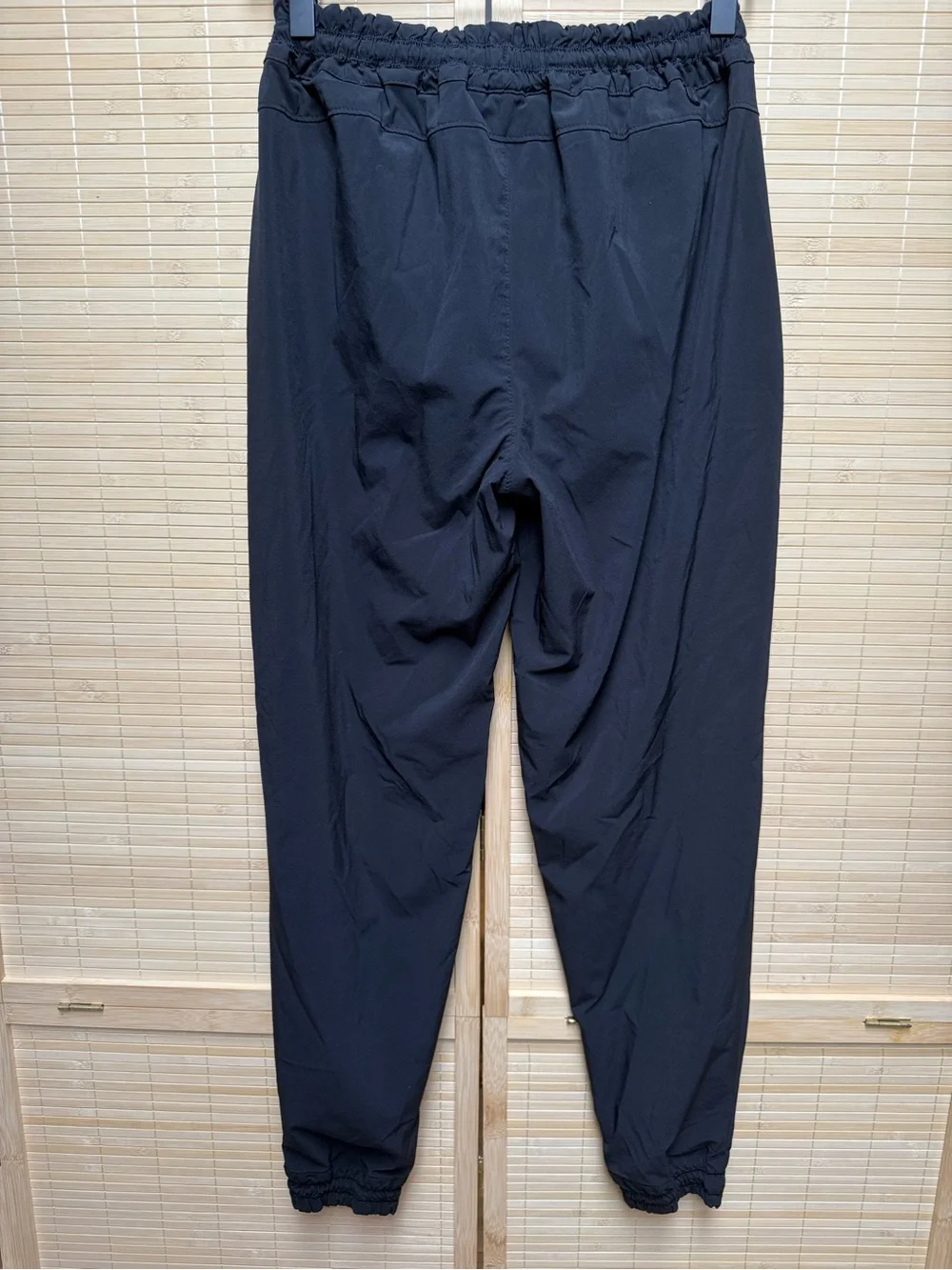 Pants & Jumpsuits | Tommy Bahama Island Zone Alicia Joggers Euc | Poshmark